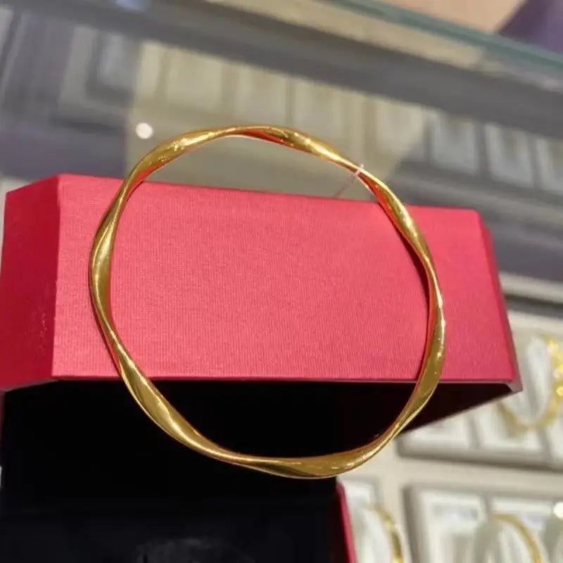 Mobius Strip Bracelet for Women, Vietnamese Gold-Plated Fashionable Versatile Gift for Women ...